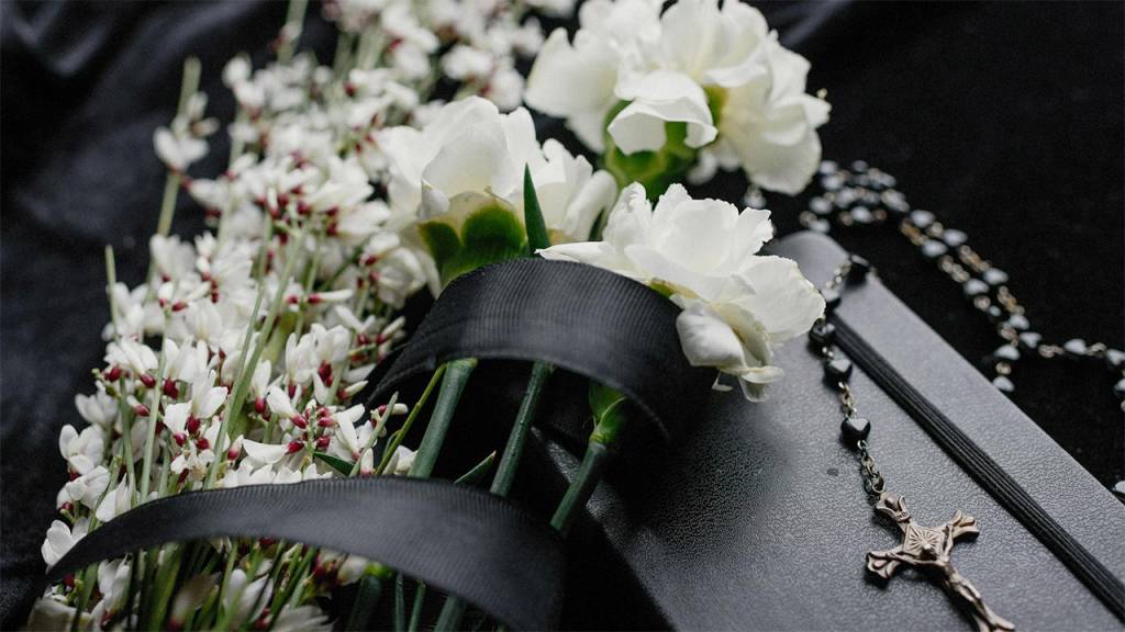 Inside Simplicity Casket’s Parlour & Tentage Services: What You Should ...